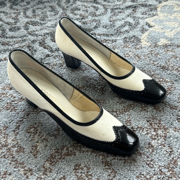 Vintage | Shoes | Florsheim Vintage Spectator Pumps 96s Brown White 8 ...